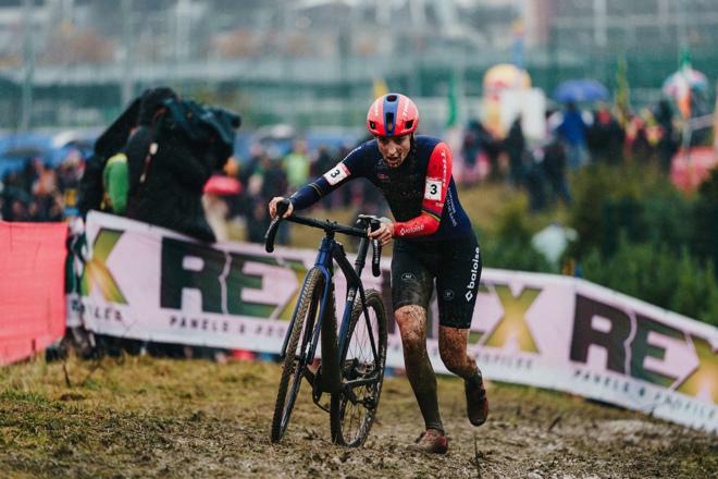 The UCI World Cup Cyclo-cross is the most important competition in ...